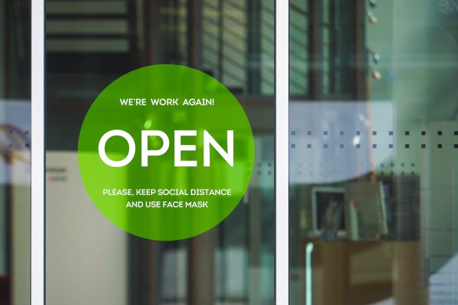 Window Signs, Columbus, OH | Harbor Wraps